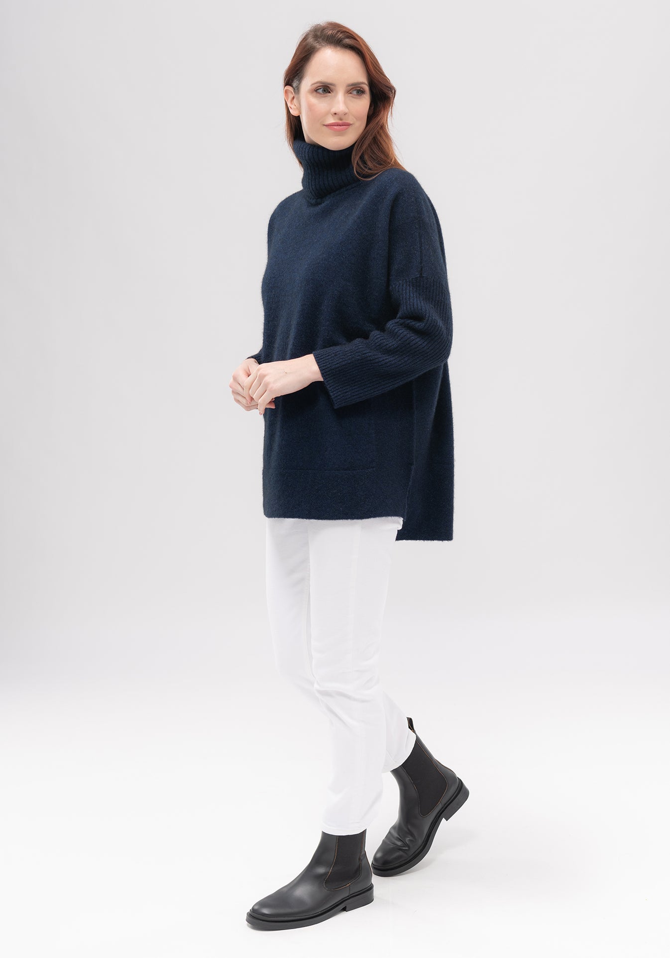 Audra Cape Sweater – The Merino Story